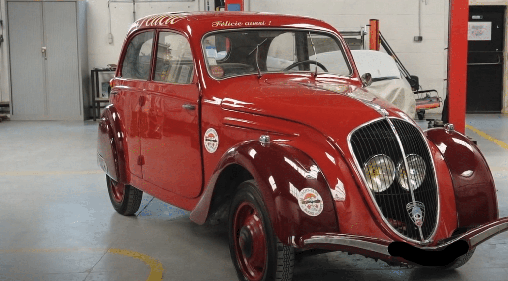 Peugeot 202 : Voyage au cœur de son Histoire et de ses Secrets